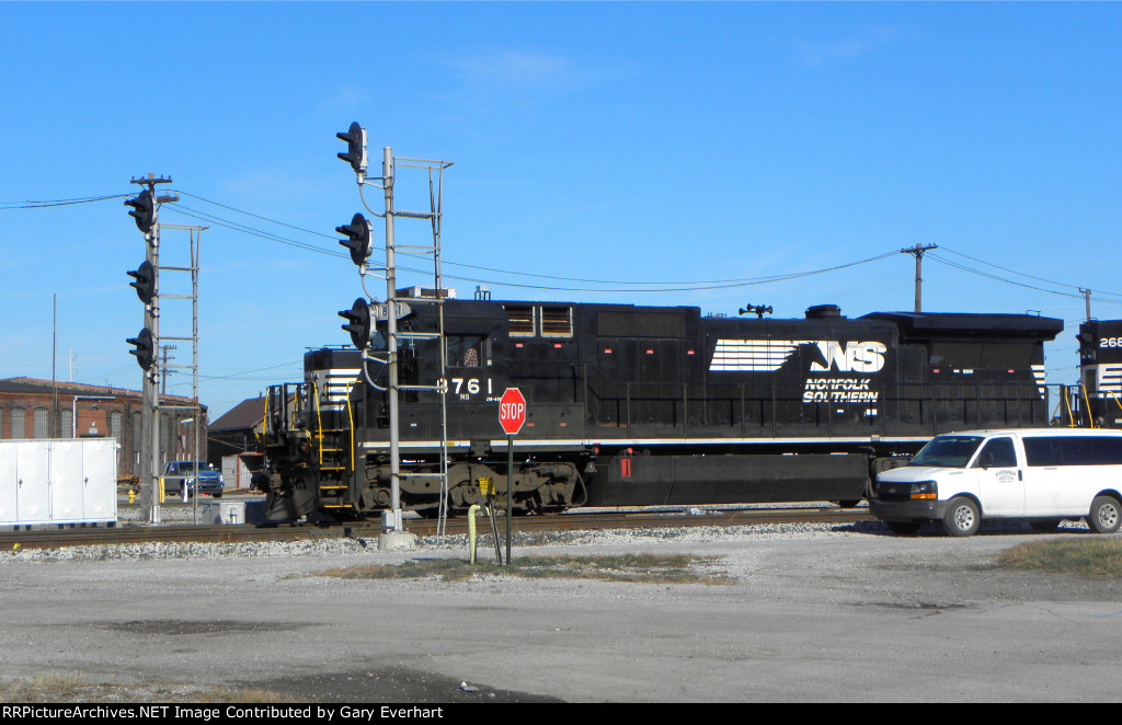 NS 8761
